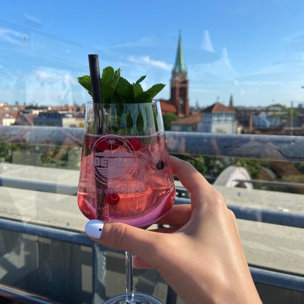 DECK5 - Beach Bar in Berlin