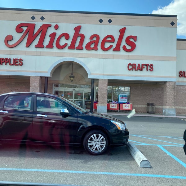 Michaels - Arts and Crafts Store in Indianapolis