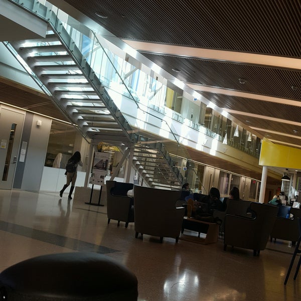 Integrated Science Center - College Science Building