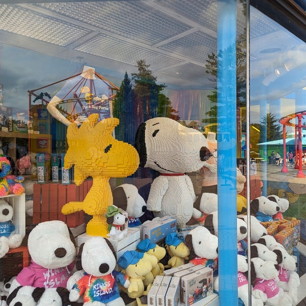 Planet Snoopy - Amusement Park