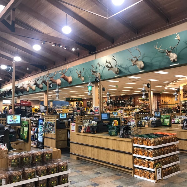 Cabela's - 2502 W Cabelas Blvd