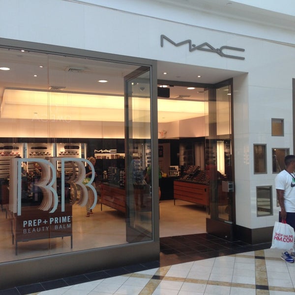 MAC Cosmetics - 6 tips