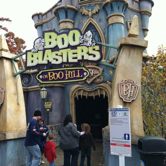 Boo Blasters On Boo Hill - Theme Park Ride / Attraction in Mason