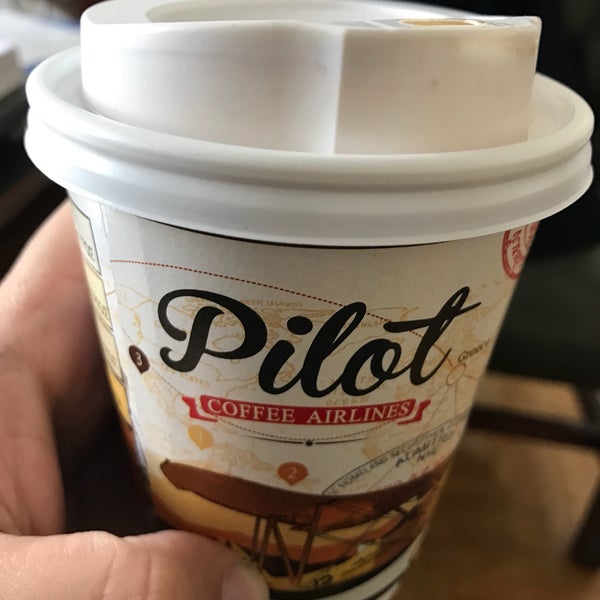 Pilot Coffee Airlines - Café in Αμπελόκηποι