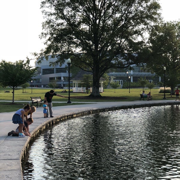 Big Spring Park - Park in Downtown Huntsville