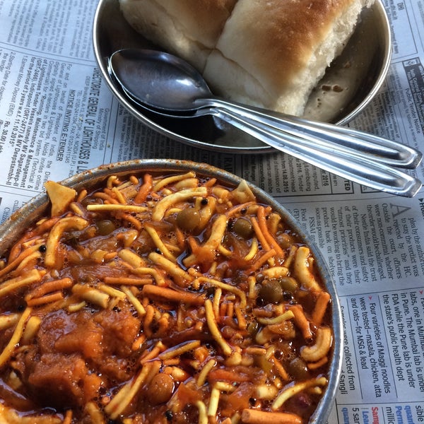 Amber Snacks Centre - Fast Food Restaurant