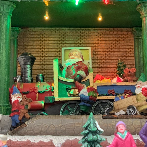 Menards - Hardware Store