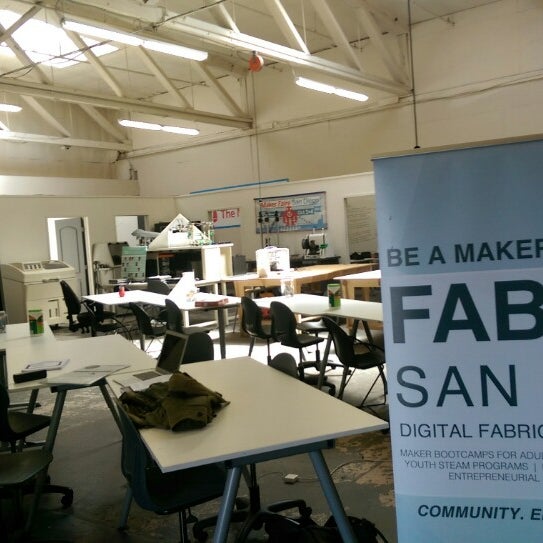 Fab Lab - Community Center in San Diego