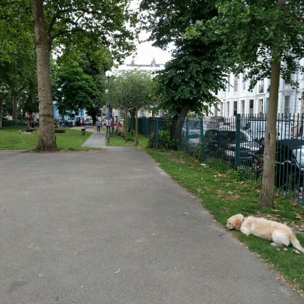 Powis Square - Park in Kensington and Chelsea