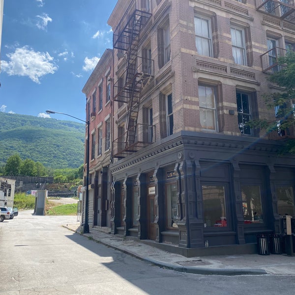 Nu Boyana Film Studios - Бояна - 84 Kumata str.