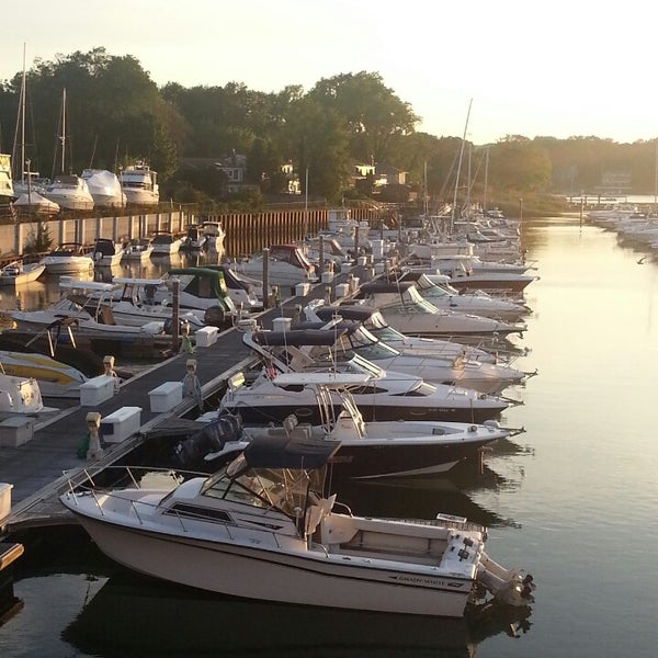 The Whale's Tale - Seafood Restaurant