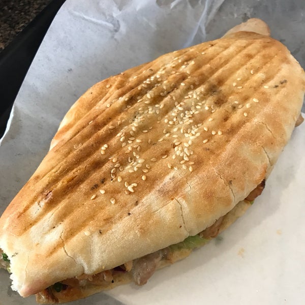 Al Tanoor Grill and Bakery - Middle Eastern Restaurant