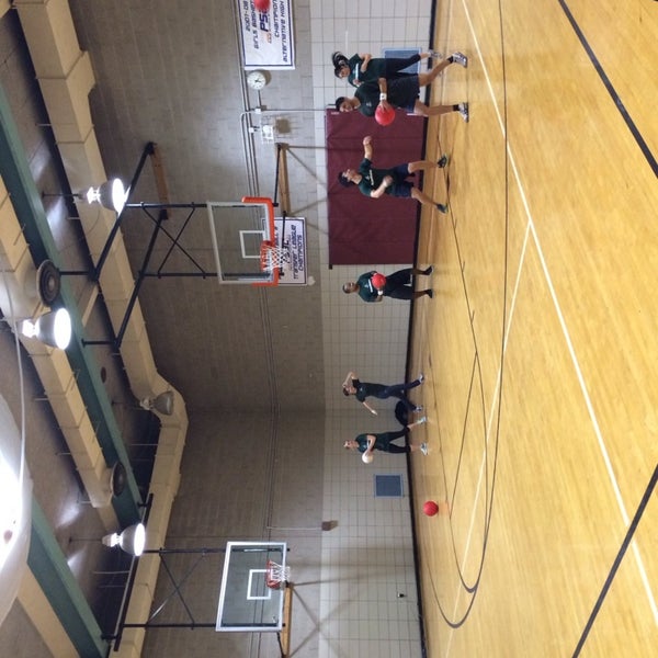 Manhattan High School - PS 35 - High School in Hell's Kitchen