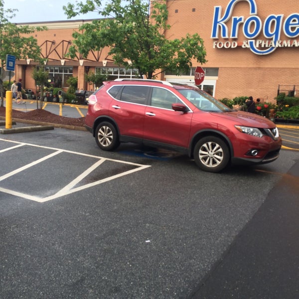 Kroger - 10 tips from 916 visitors