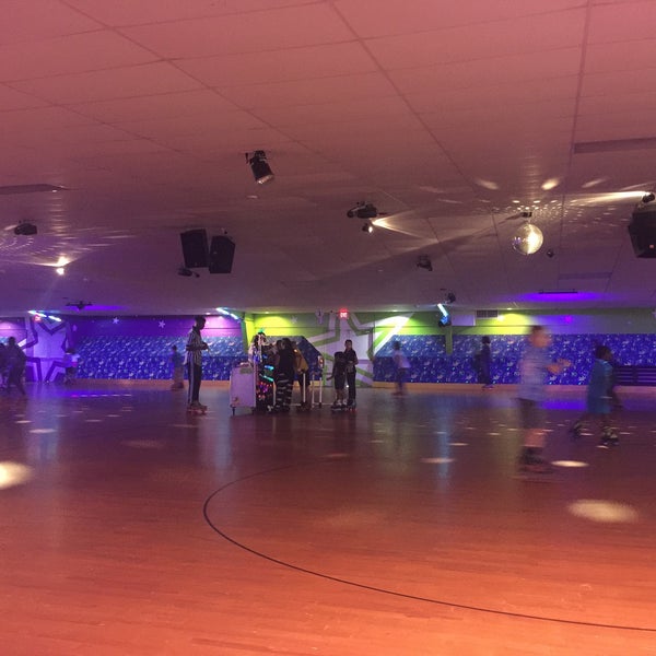 Photos at United Skates of America Roller Skating Rink - Arts and ...