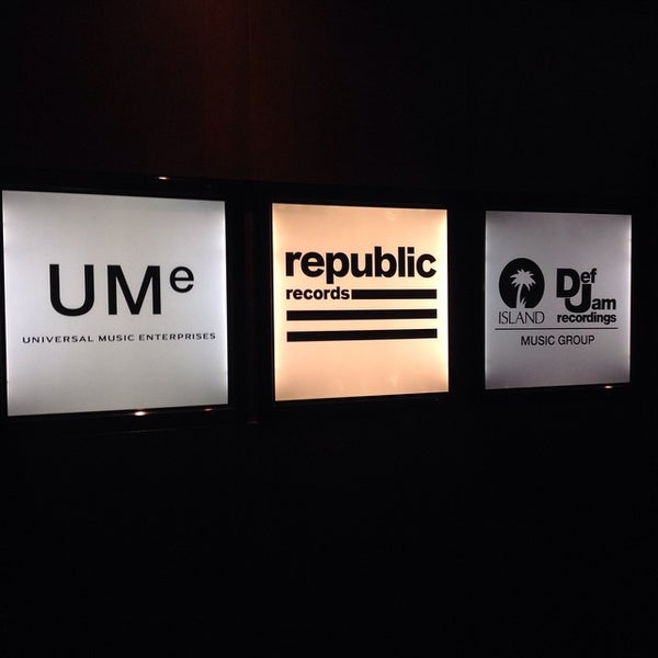 Photos at Interscope Records - 2220 Colorado Ave