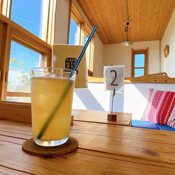 earth tree cafe MONTO - Café