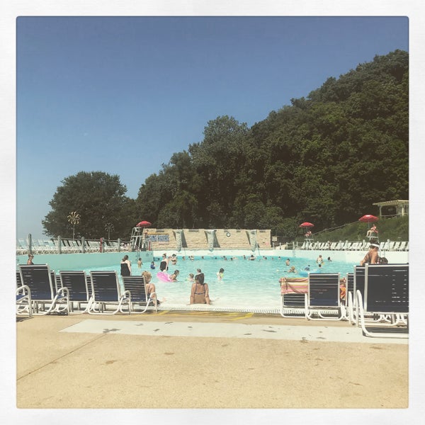 Raging Rivers WaterPark - 8 tips from 410 visitors