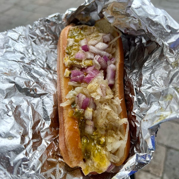 Yeti Dogs - Hot Dog Joint