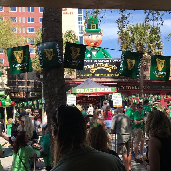 Debauchery - Cocktail Bar