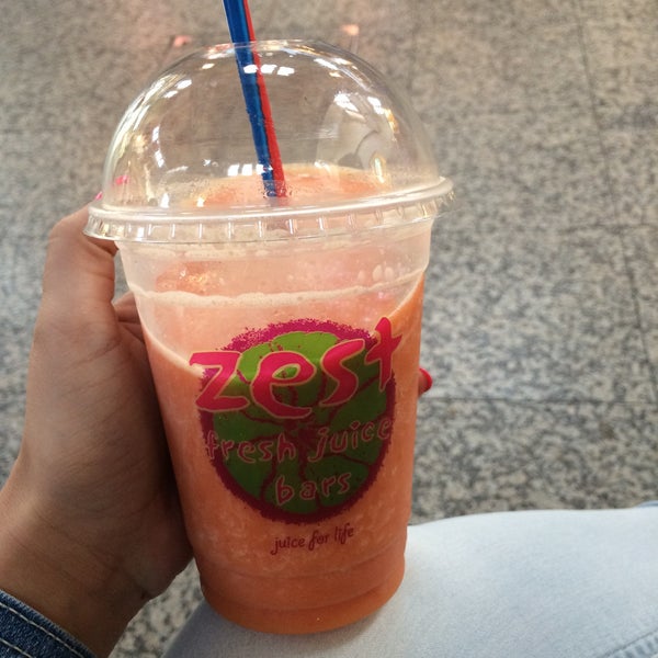 Zest Fresh Juice Bar - Juice Bar in Station