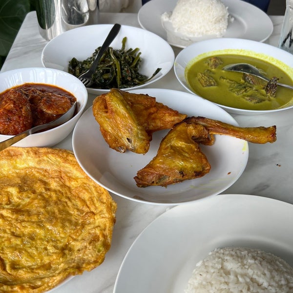 Hayyan Huda Opah Kitchen - Asian Restaurant