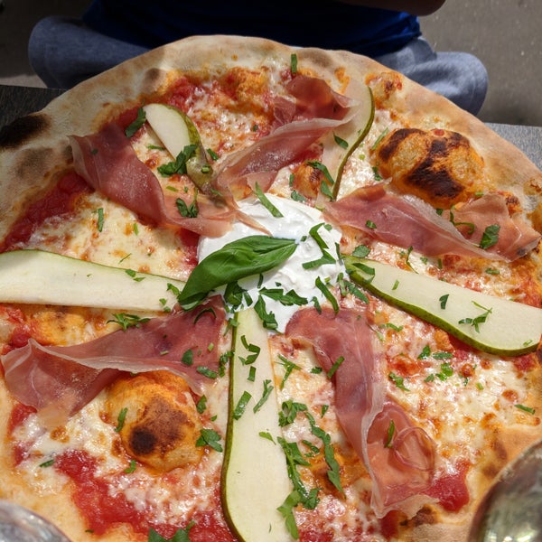 La Pizzetta - Italian Restaurant in Rochechouart