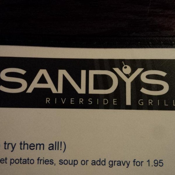Sandy's Bar and Grill - Bar in Riverside