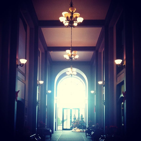 Canadian Museum Of Rail Travel - 22 visitors