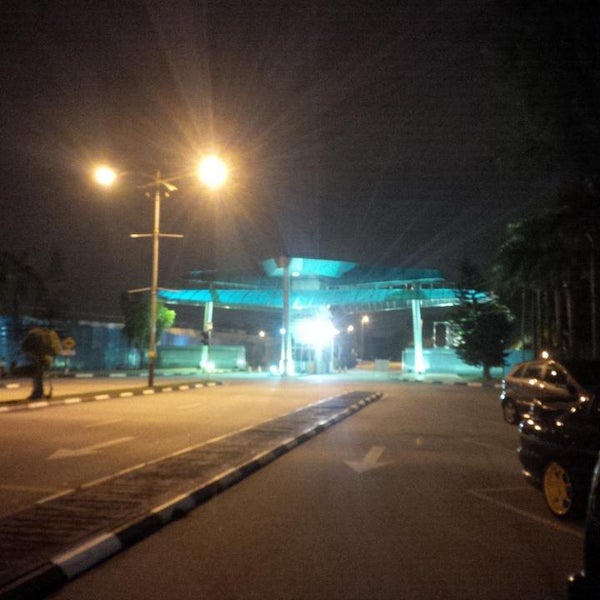 Main Entrance TUDM Subang - 3 tips from 248 visitors