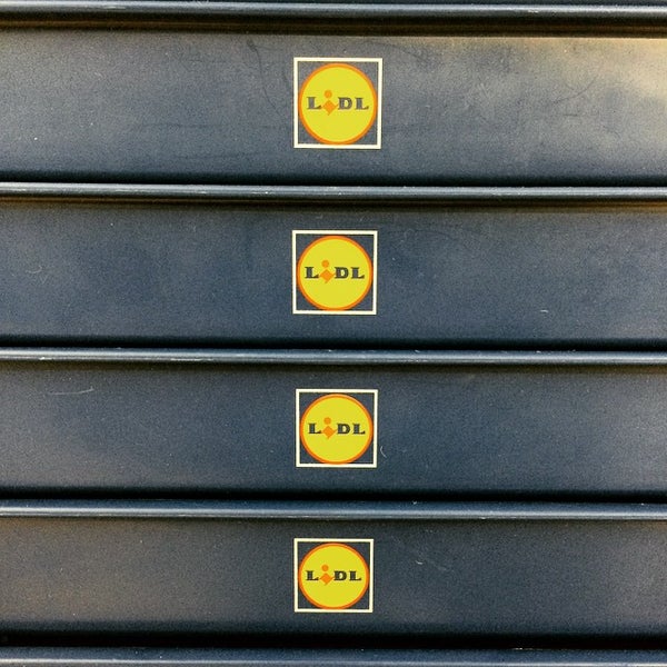 Lidl - Supermarket in Feltham