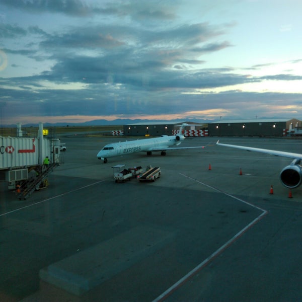 Gate C40 - Sea Island - Concourse C
