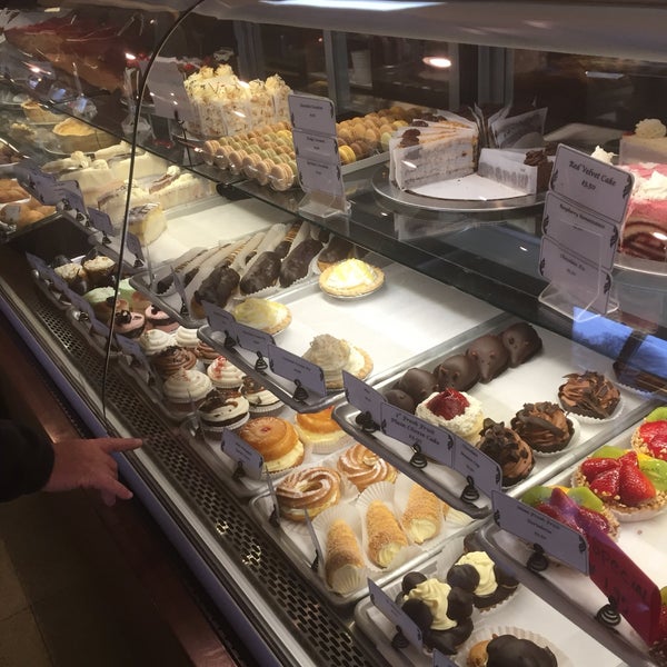 La Baguette - Bakery in Norman