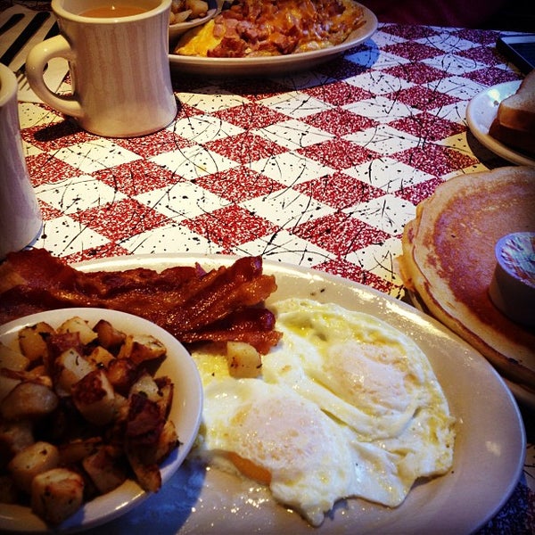 Barry's Cafe - 39 tips from 787 visitors