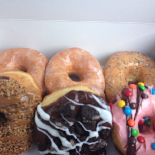 Sugar Shack Donuts - Carver - 1001 N Lombardy St