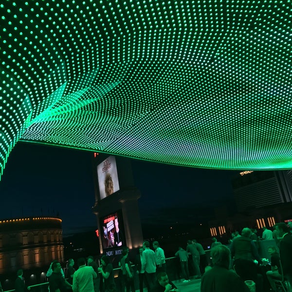 Vortex Roof Deck - Roof Deck