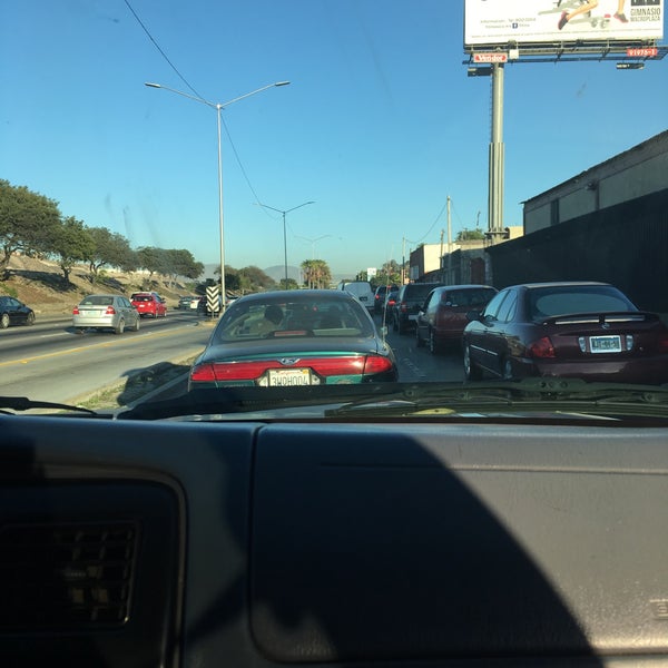 Av. Via Rapida Poniente - Tijuana, Baja California
