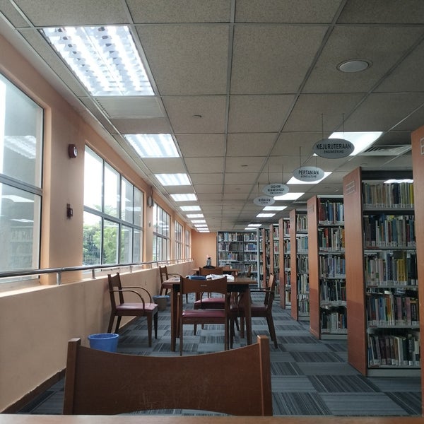 Perpustakaan Komuniti Petaling Jaya - Library in Petaling Jaya