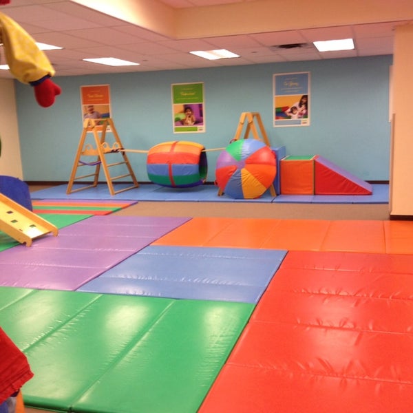 Gymboree Play And Music Logo