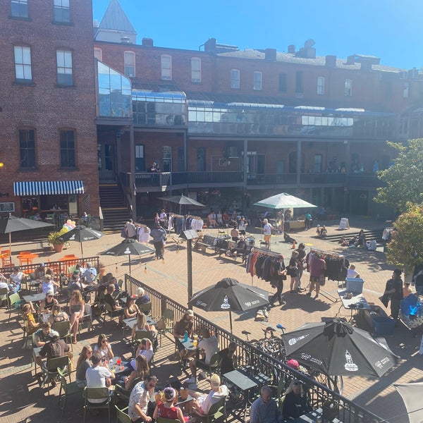 Market Square - Downtown Victoria - 566 Johnson St.