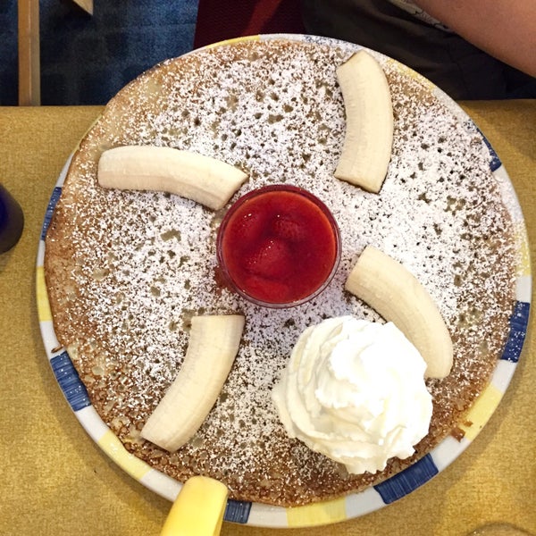 De Dutch Pannekoek House - Breakfast Spot in Vancouver