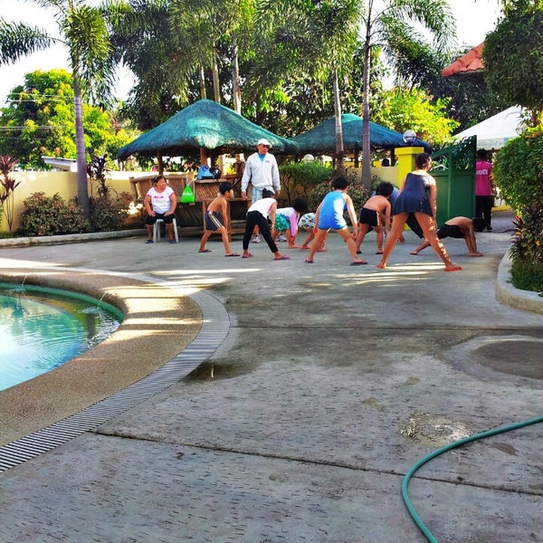 Park Place Swimming Pool - Cainta, Rizal