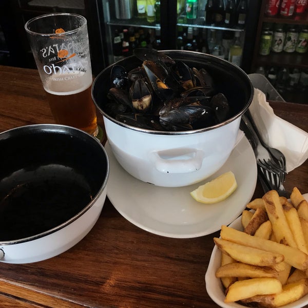 Stoop Your Head - Seafood Restaurant