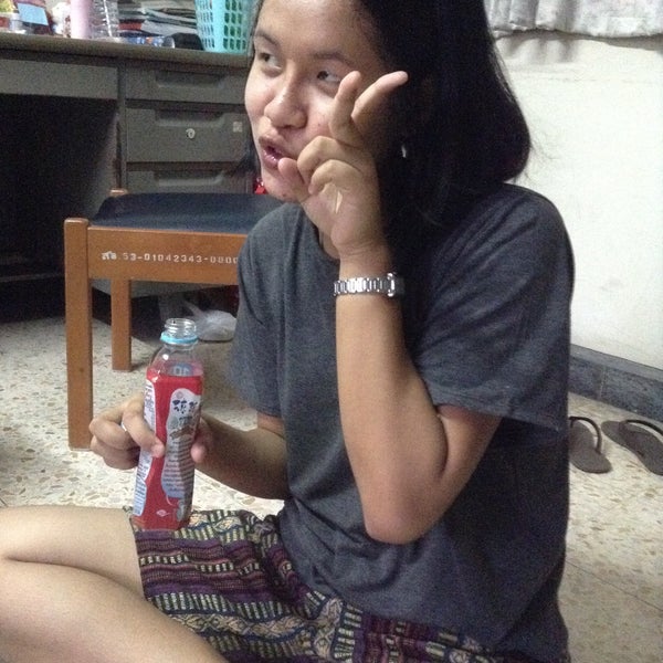 KMITL Dormitory - ลาดกระบังの大学の学生寮