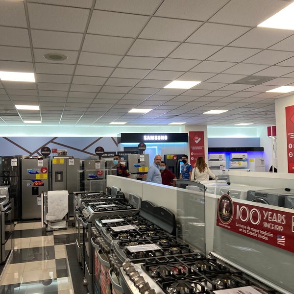 Almacenes SIMAN - Department Store