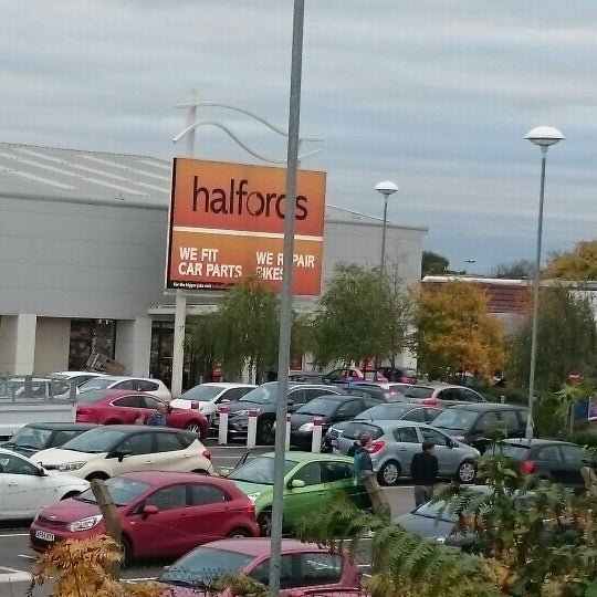 Halfords - 84 visitors