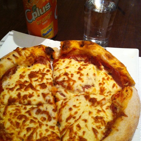 Restaurant au Toit Rouge - Restaurant in Charlesbourg