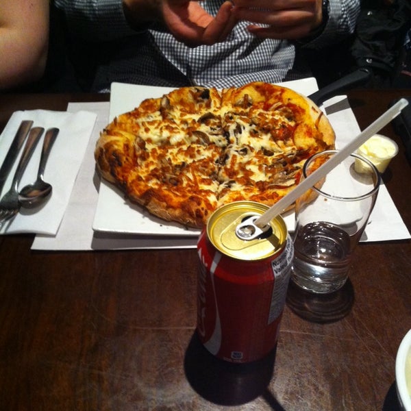 Restaurant au Toit Rouge - Restaurant in Charlesbourg