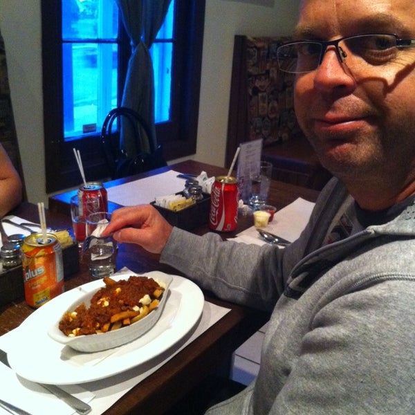 Restaurant au Toit Rouge - Restaurant in Charlesbourg