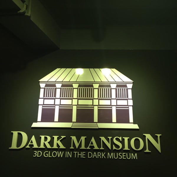 Dark Mansion - 3D Glow In The Dark Museum - Art Museum in George Town